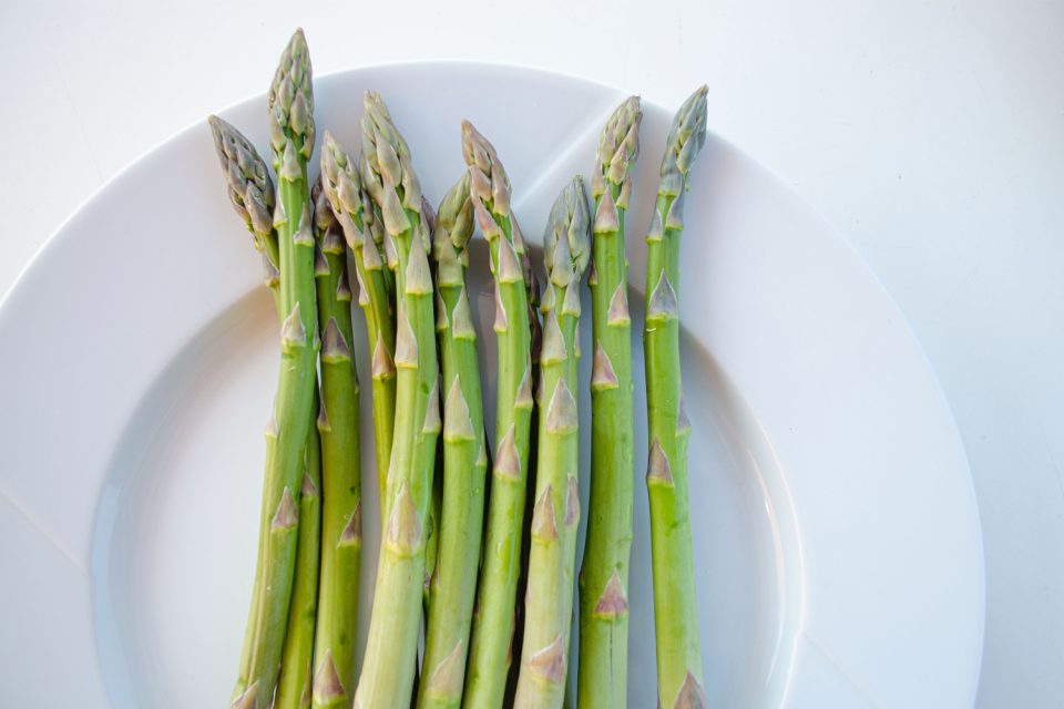Grüner Spargel – In der Küche und im Garten – Haus und Beet